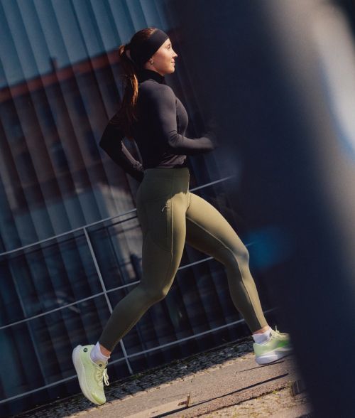 lululemon Finland | Yoga Clothes and Activewear | The Official Site