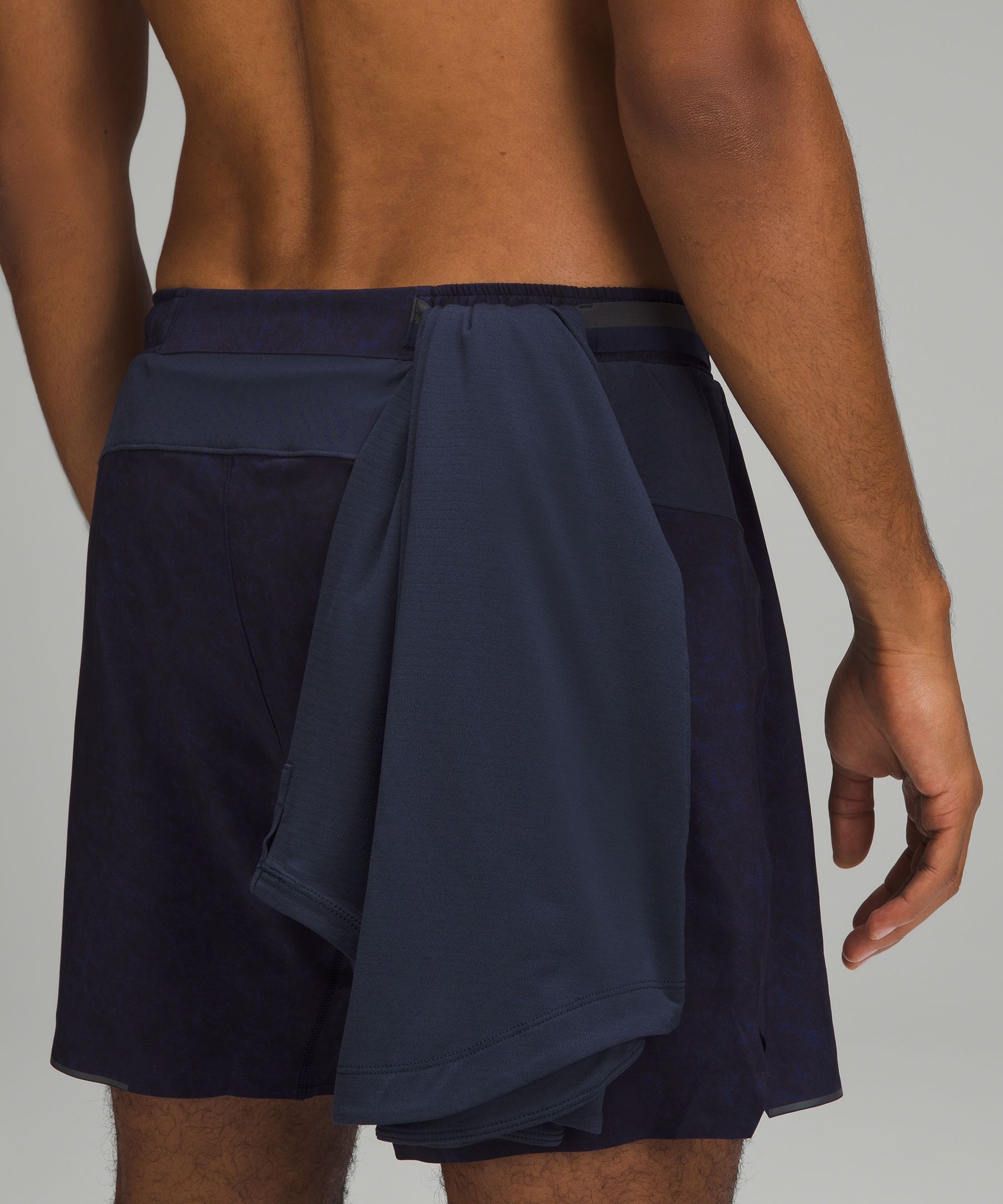 Short doublé Surge 15 cm | Shorts | Lululemon FR