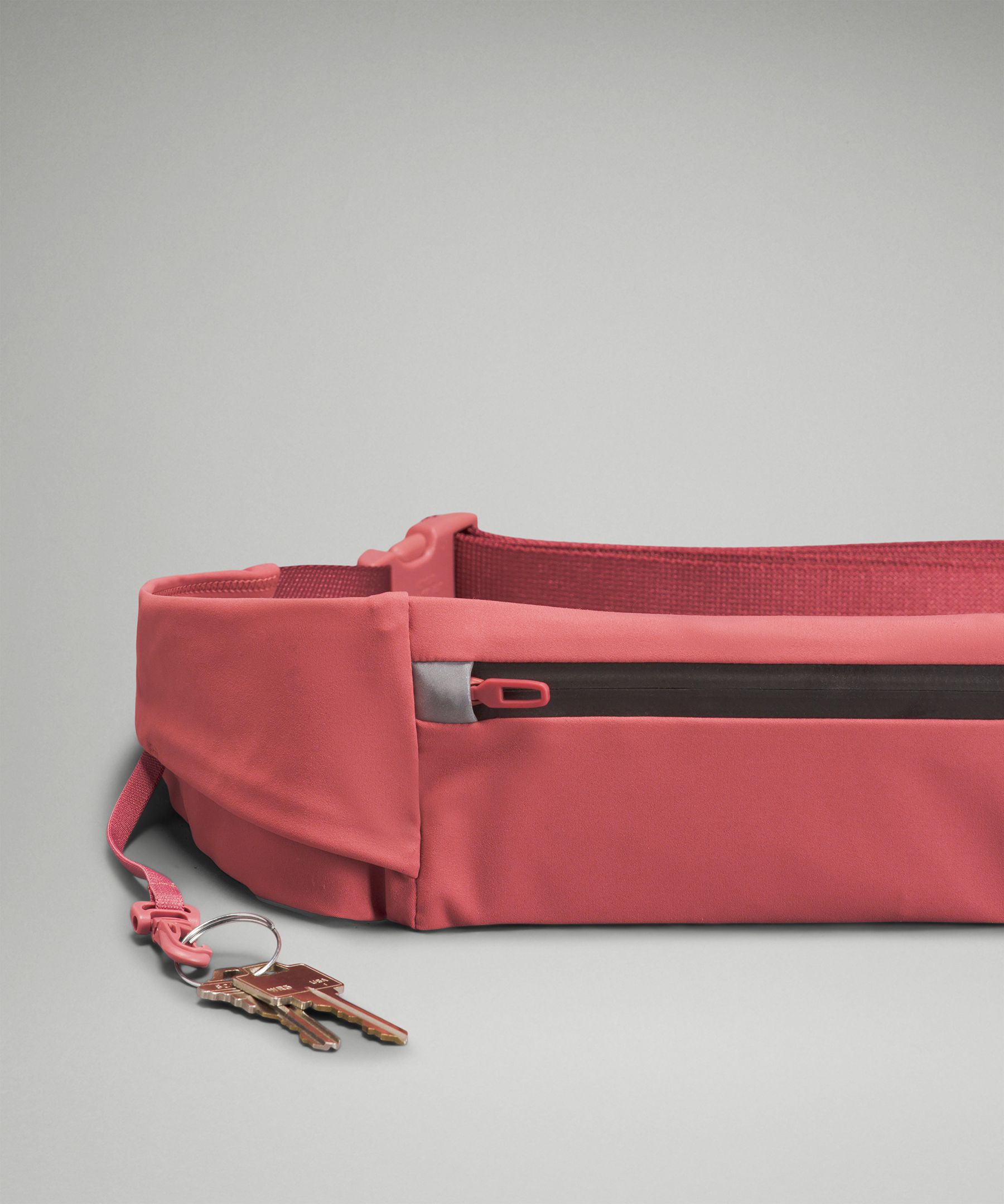 Fast and Free Running Belt | Equipment | Lululemon AU