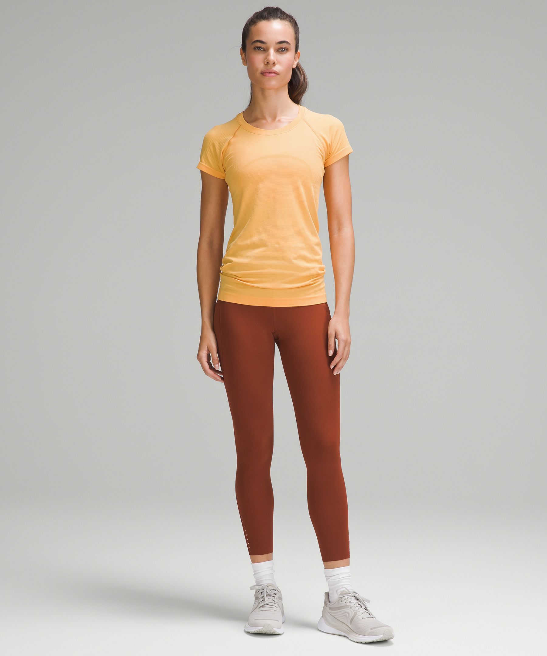 Swiftly Tech Short-Sleeve Shirt 2.0 | Lululemon UK