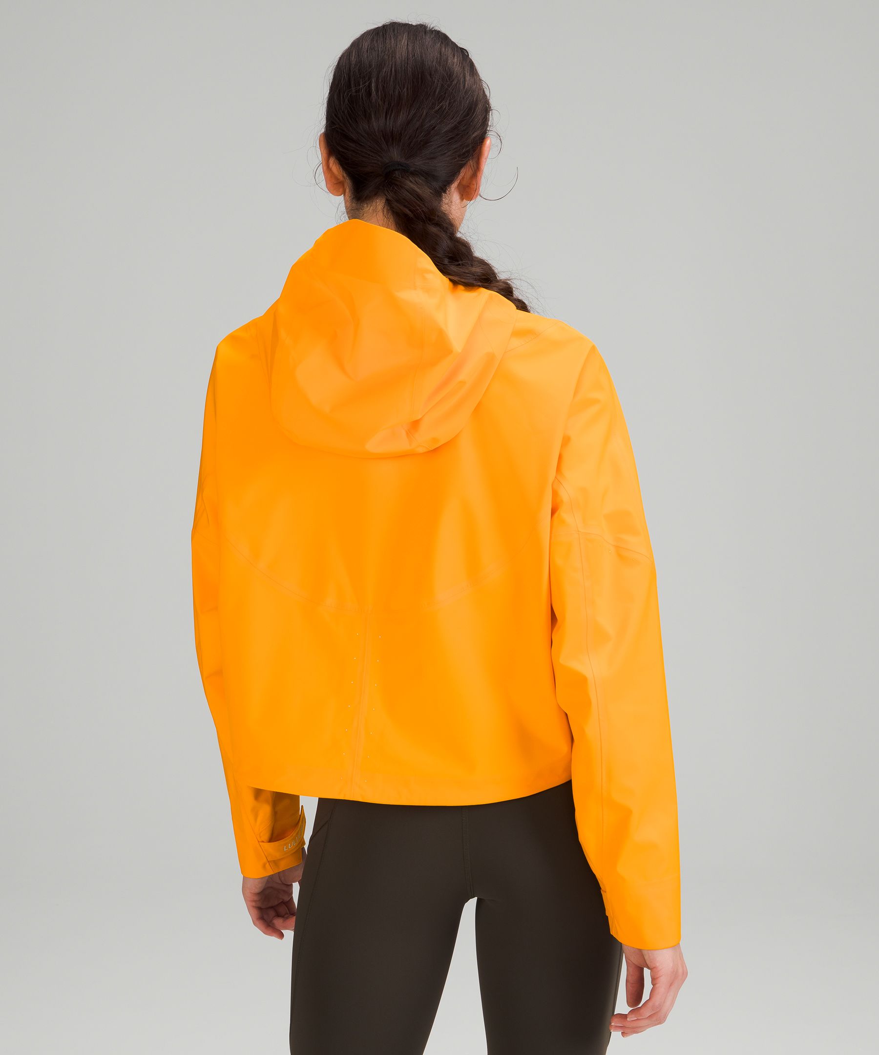 Rain Chaser Jacket | Coats and Jackets | Lululemon HK