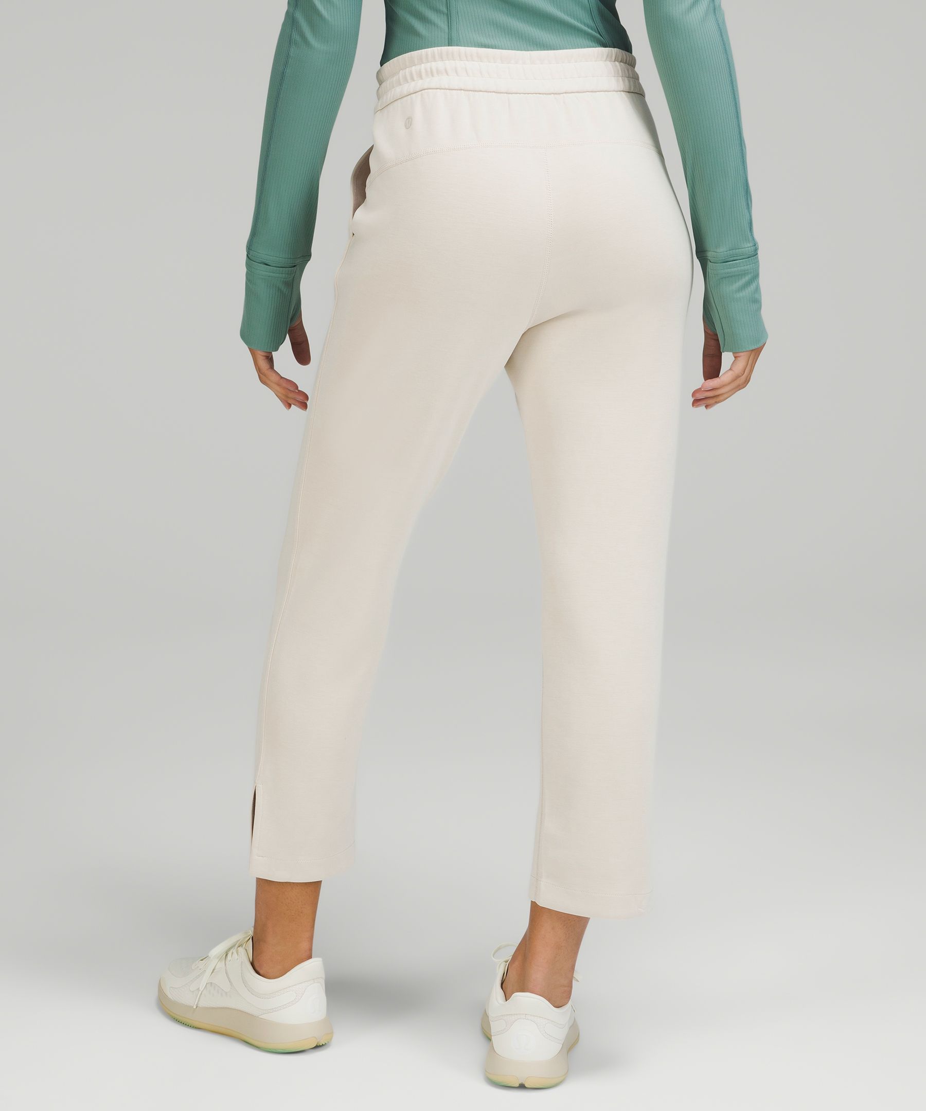 Brushed Softstreme Split-Hem High-Rise Cropped Pants