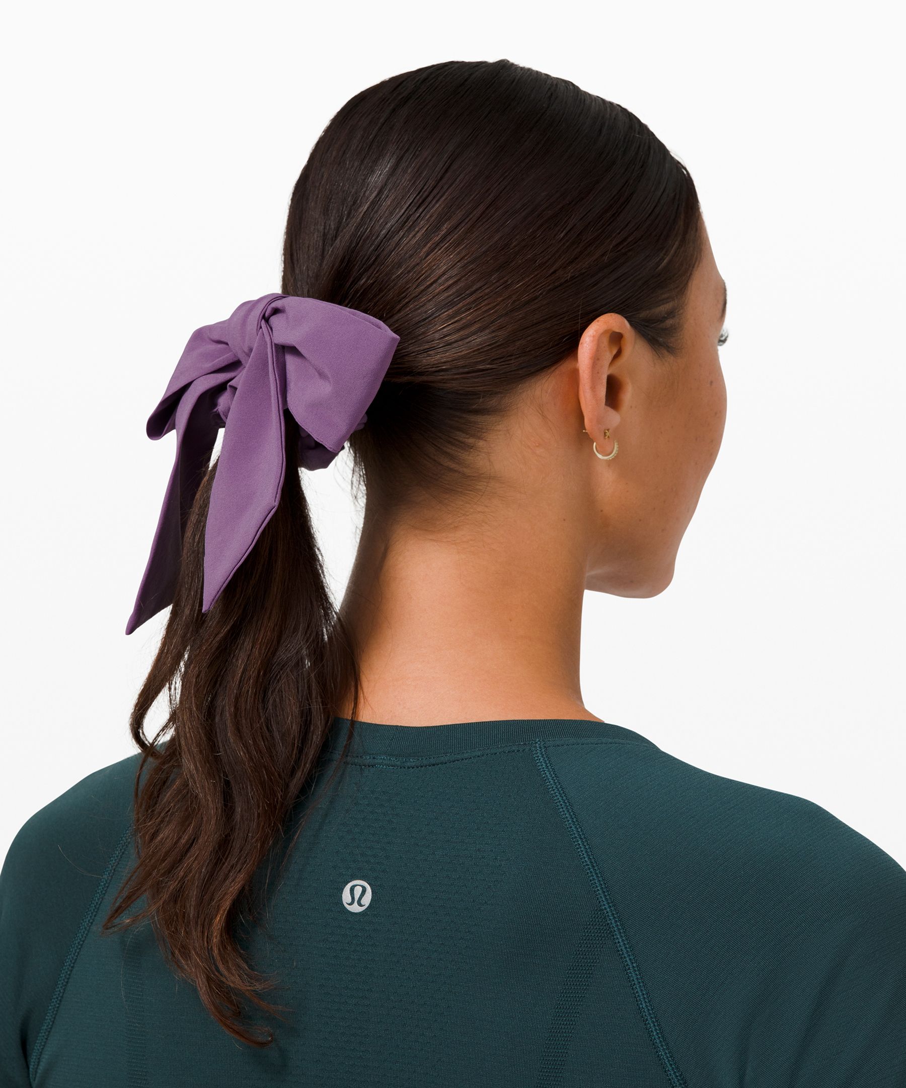 Uplifting Scrunchie *Bow | Hair Accessories | Lululemon UK