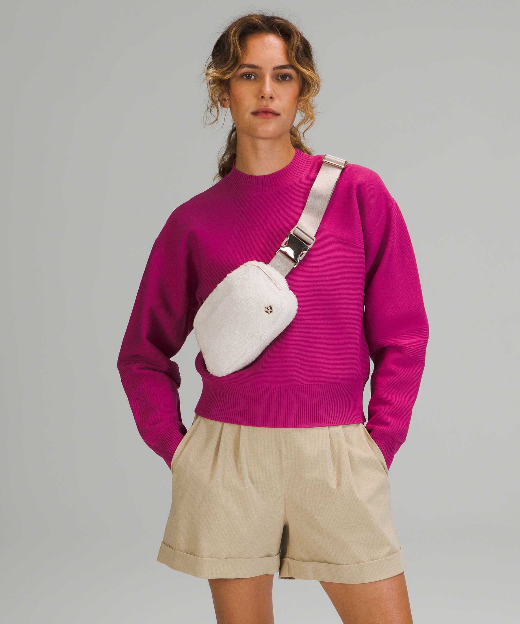 Lululemon Everywhere Fleece Belt Bag Town