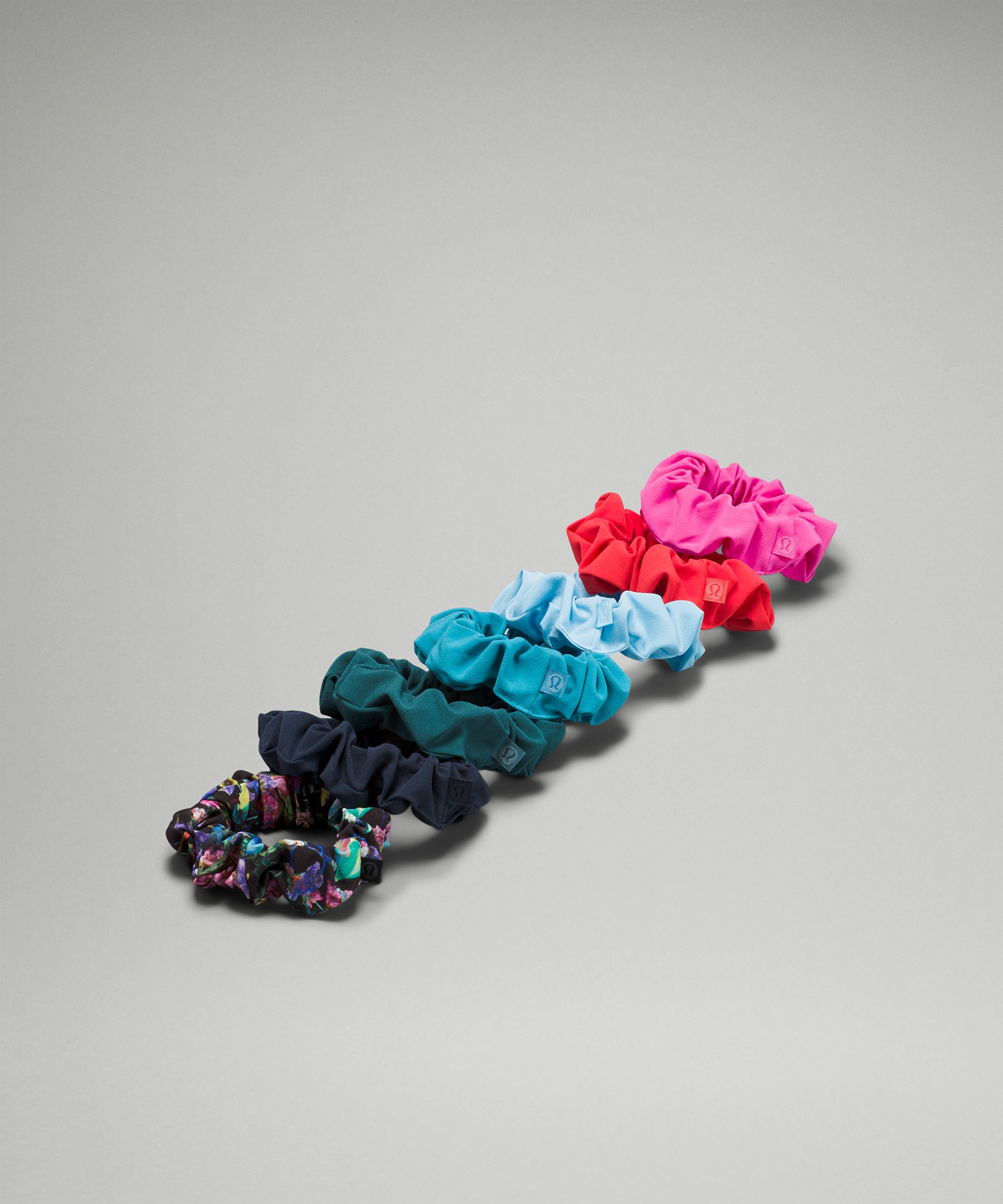 Uplifting Scrunchies *7 Pack | Women's Hair Accessories | lululemon