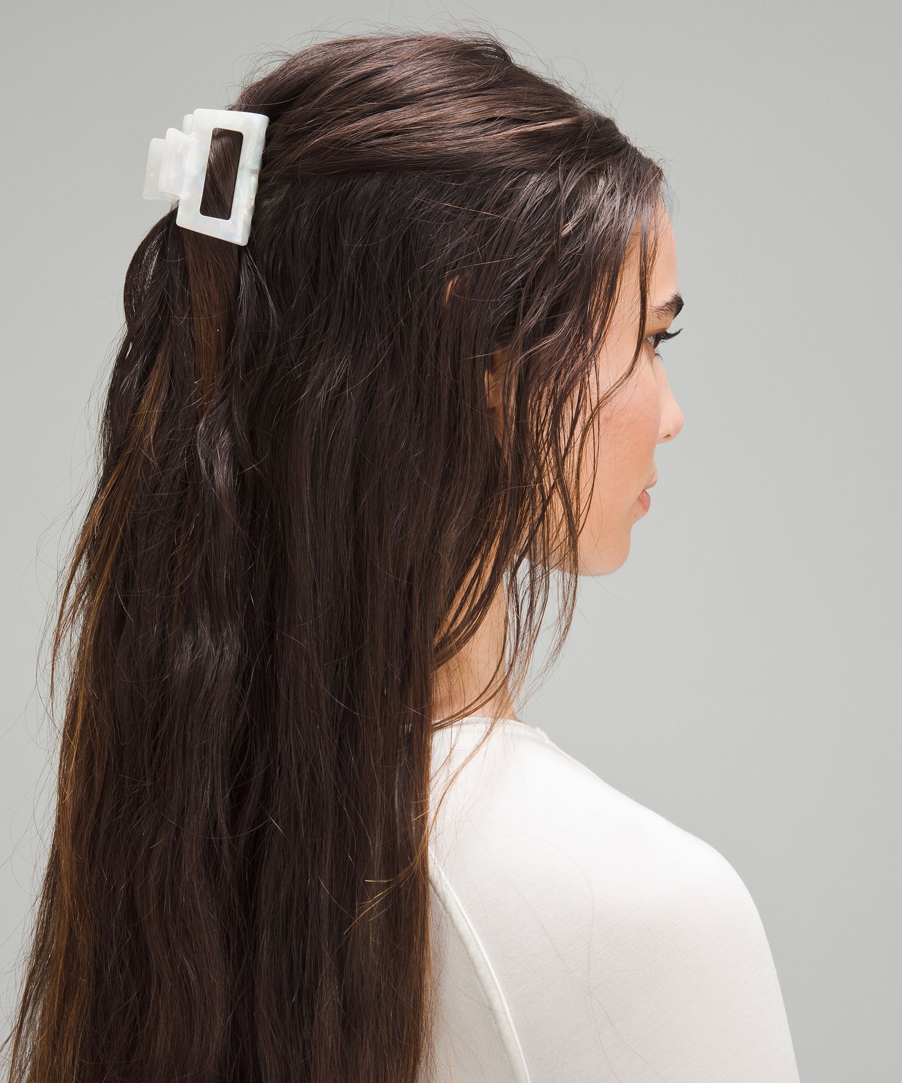 Extra Large + Medium Claw Hair Clips *2 Pack | Lululemon UK